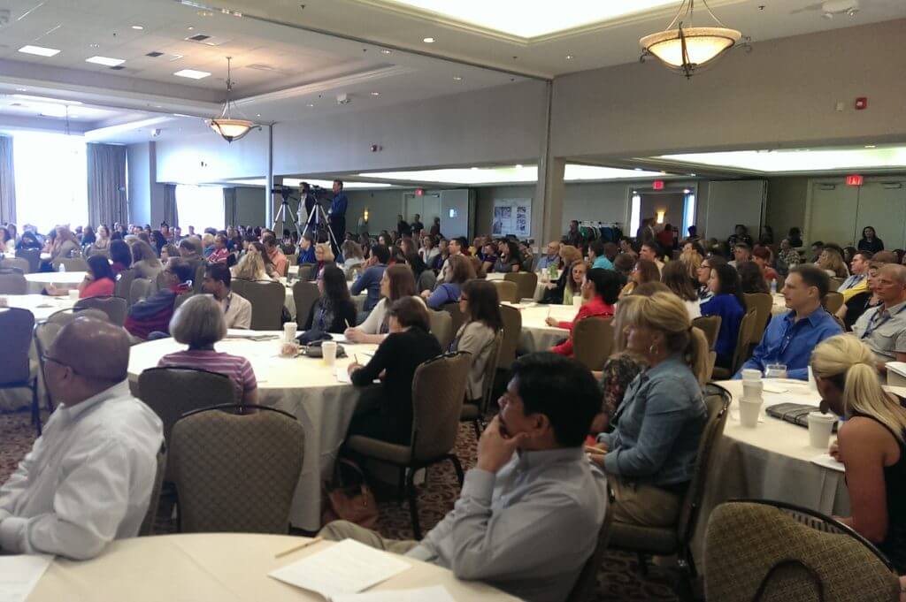 More Than 400 Single Catholics Find Their Place in the Church ...